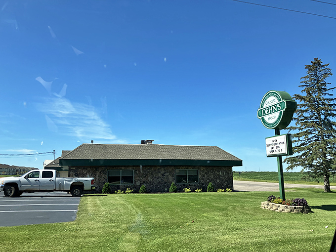 Dehn's Country Manor: where "country charm" and "gourmet steak" are best friends forever.