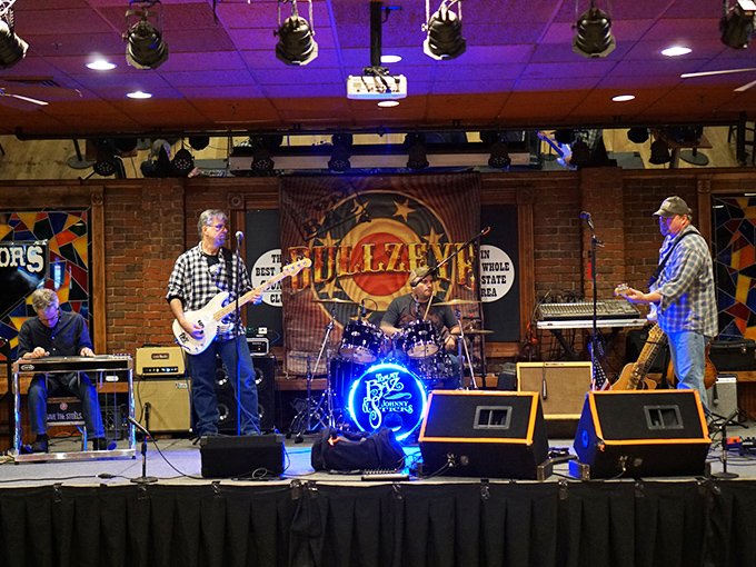 Yee-haw! These cowboys are strumming up a storm. It's like Nashville took a wrong turn and ended up in New Jersey &ndash; and we're not complaining!