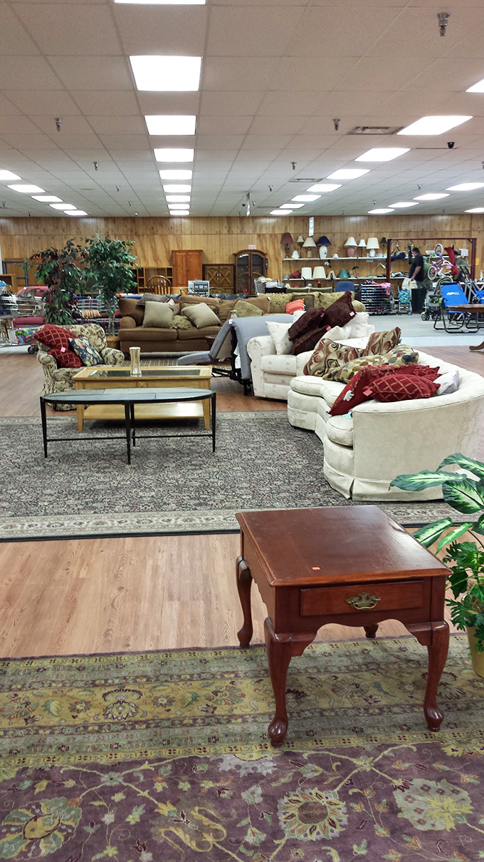Living room goals! This cozy setup looks like it's straight out of a '70s sitcom. Can't you just hear the laugh track?