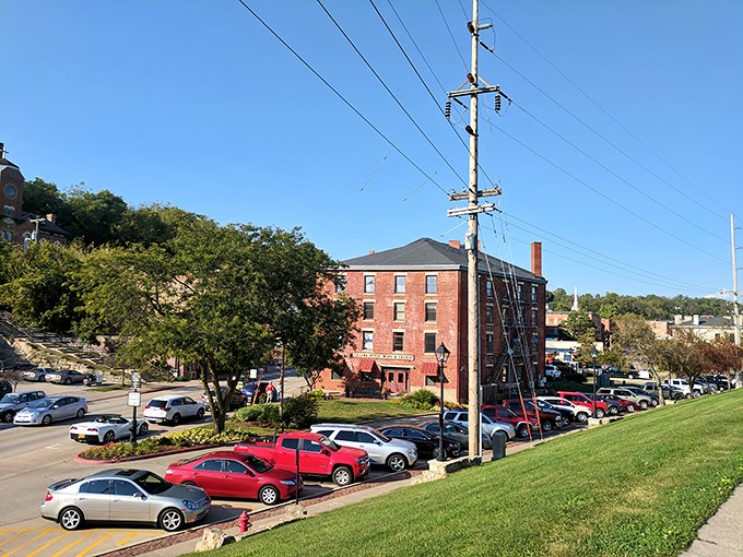 Galena Cellars Winery: Where the grapes are local, the wine is flowing, and the charm is as intoxicating as the Cabernet.