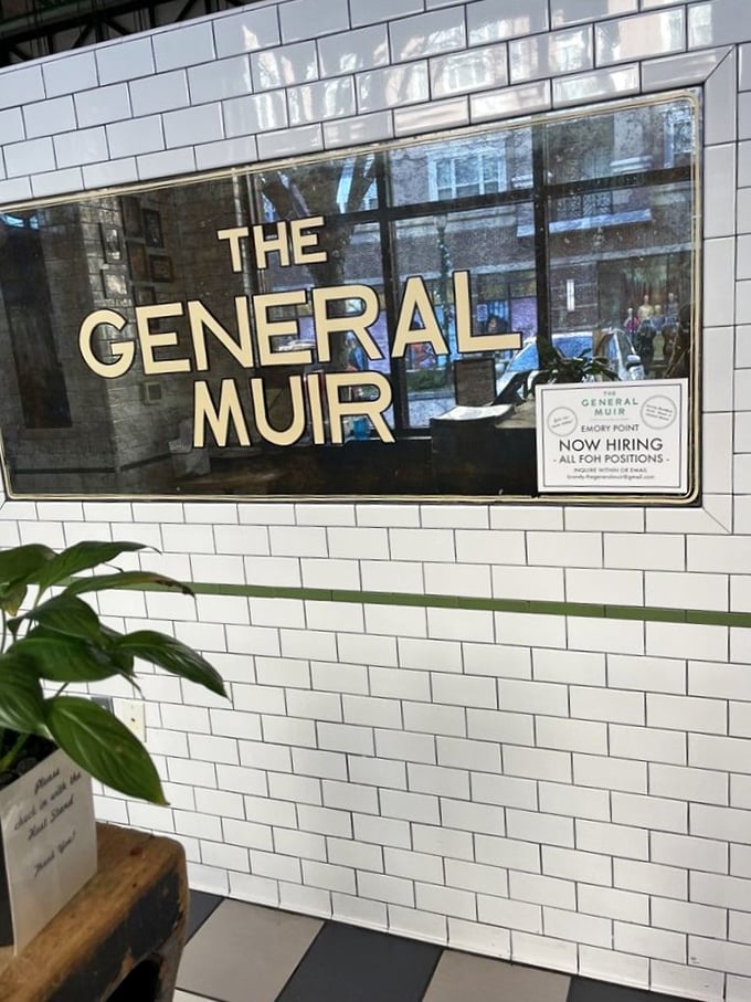 Now hiring? Sign me up! I'd flip burgers just to be near these heavenly aromas all day.