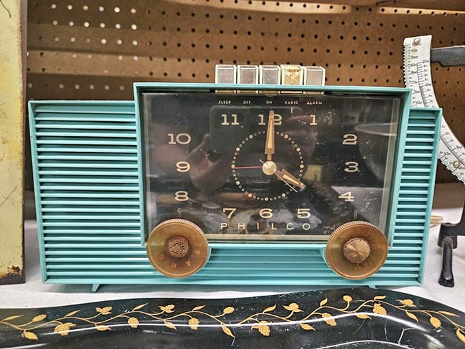 Wake up to yesteryear! This Philco clock radio would make even the Jetsons jealous. Retro-futurism at its finest, folks!