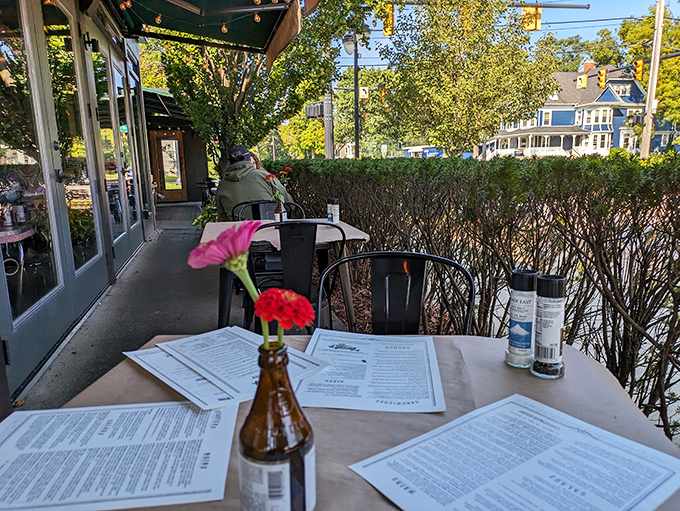 Al fresco dining with a side of people-watching. The Laundry's outdoor area is prime real estate for foodies and nosy neighbors alike.