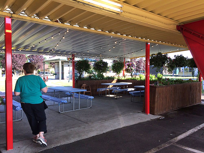 Al fresco dining, Wally's style. Because sometimes you need a side of fresh air with your fries.