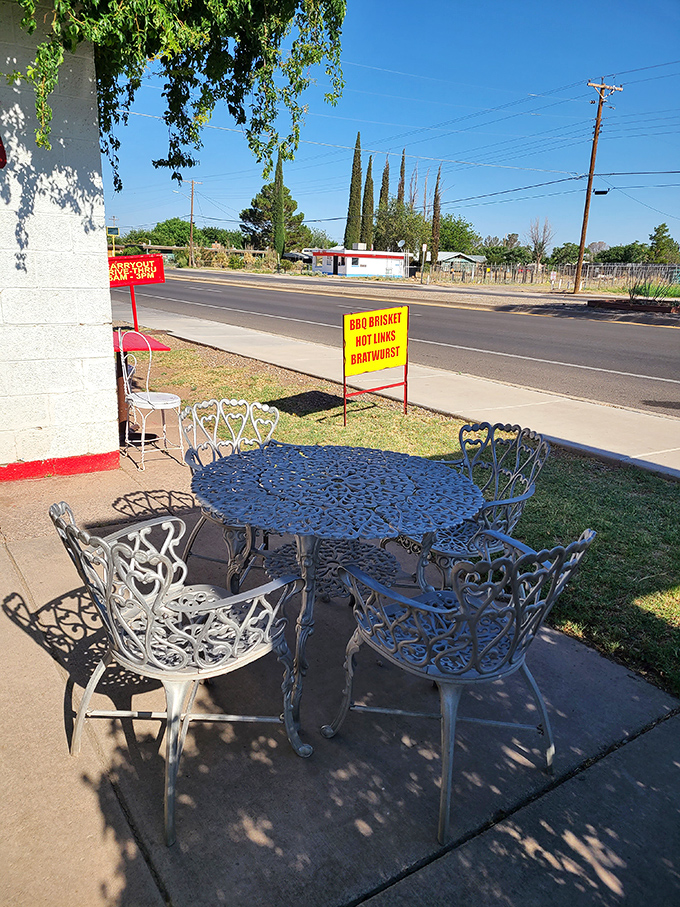 Al fresco dining, Yum-Yum's style! Where the breeze carries whispers of cinnamon and the chairs are as intricate as the flavors inside.