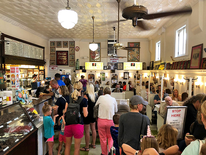 Sweet rush hour! The only traffic jam you'll be happy to be stuck in, as locals queue up for their sugar fix.