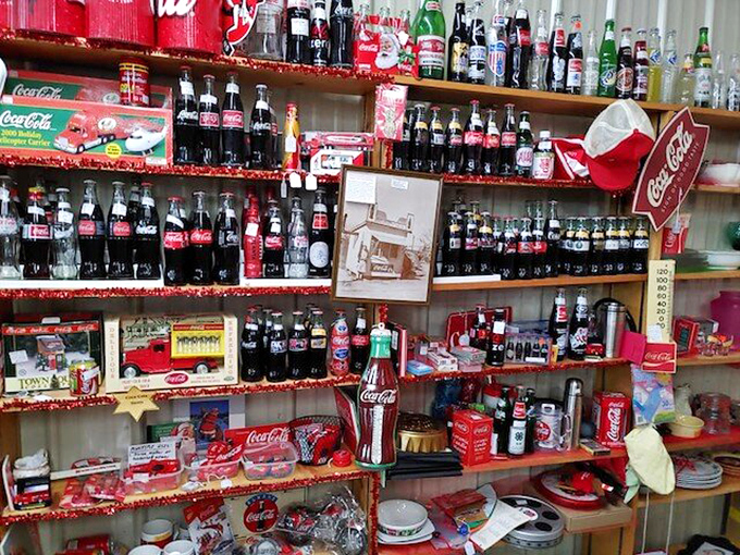 Pop culture paradise! This Coca-Cola collection is fizzing with nostalgia &ndash; it's the real thing for any retro enthusiast.