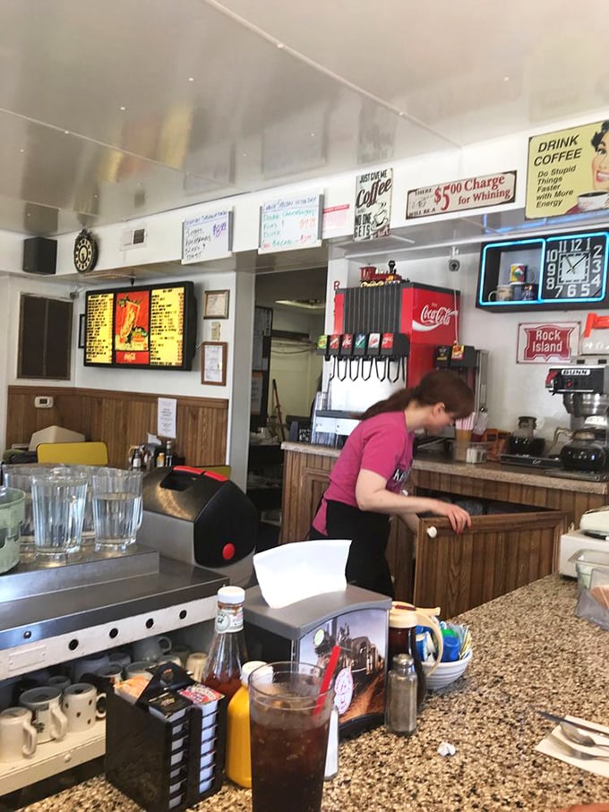 Service with a smile and superhuman coffee-pouring skills! Watch in awe as these breakfast wizards turn eggs and batter into pure magic.
