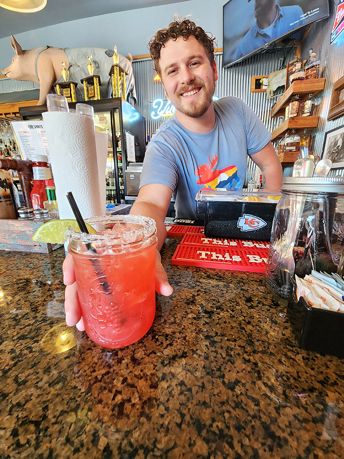 Behind every great barbecue joint is someone who knows exactly how that cocktail should complement your smoked meats. Service with a genuine smile.