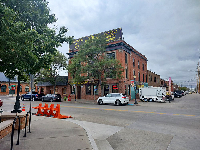 The Albany: where history meets hunger on a bustling Cheyenne street corner. It's like a tasty time capsule!
