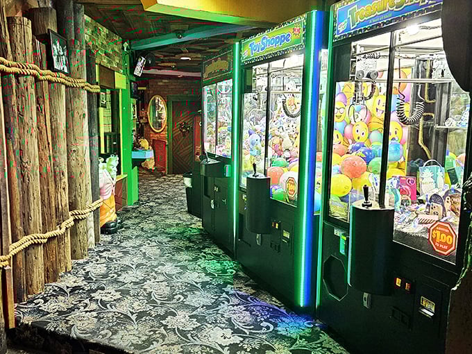 Who says time travel can't be fun and games? This arcade corner lets you battle aliens between bites.