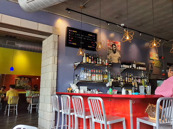 Pull up a chair at this bar and let the breakfast alchemy begin. Who needs happy hour when you've got hash brown o'clock?