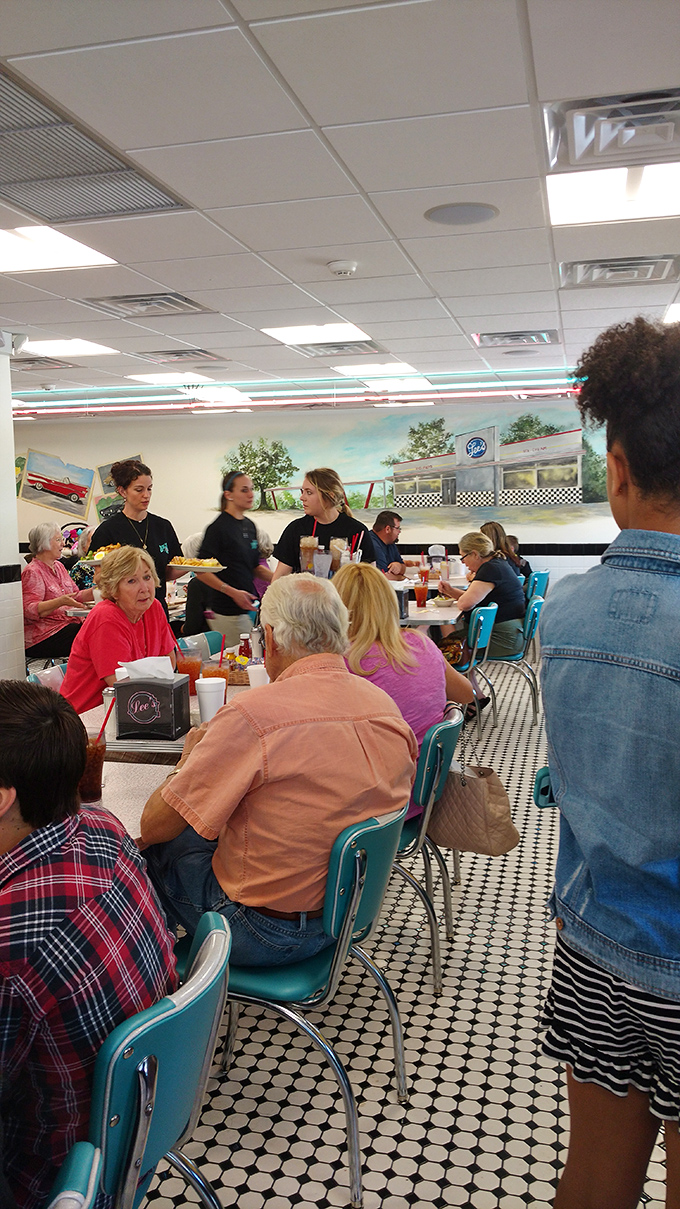 Where everybody knows your name (or will soon)! Lee's bustling dining room is like Cheers, but with better fries.