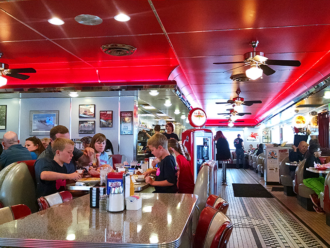 Where everybody knows your name – or will by dessert. This bustling dining room is small-town America in all its glory.