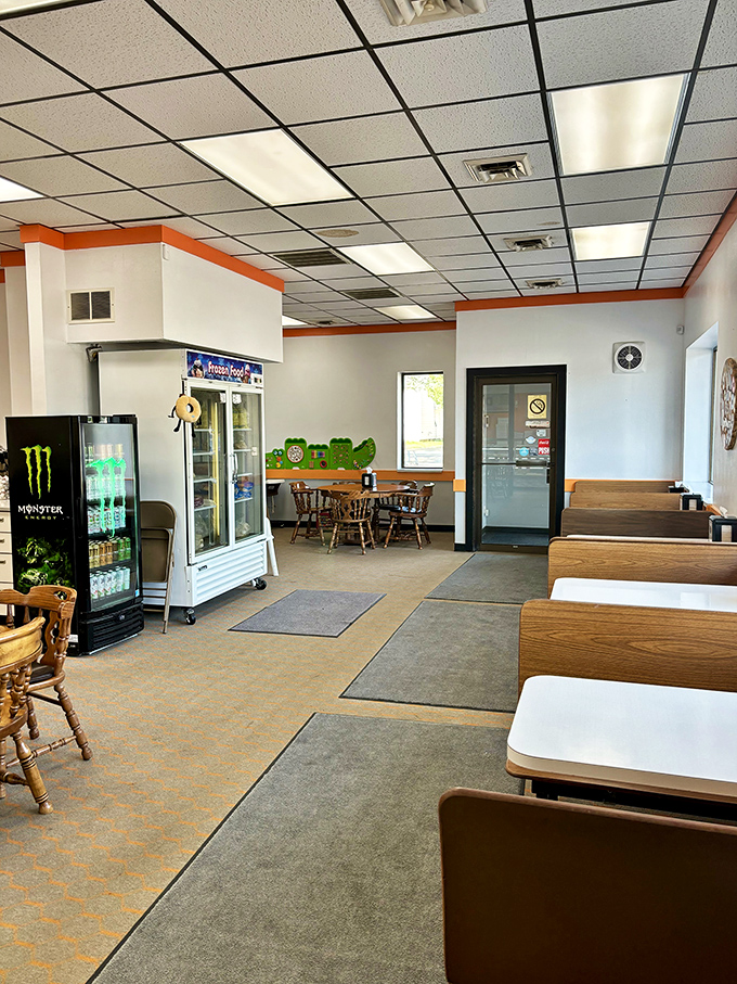 A cozy corner of carb heaven. The mix of modern and rustic touches makes this spot perfect for a sweet escape.