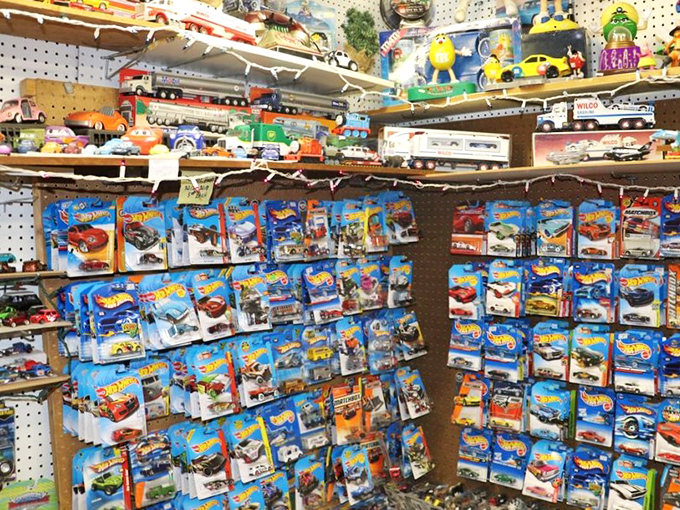 Toy story come to life! This booth is where childhood memories get a second chance. Hot Wheels, action figures, and enough nostalgia to make a grown man giggle.