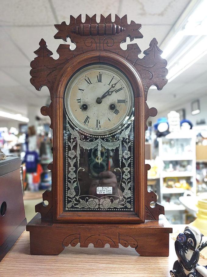 Time stands still... literally! This ornate clock could make even White Rabbit say, "I've got all the time in the world."