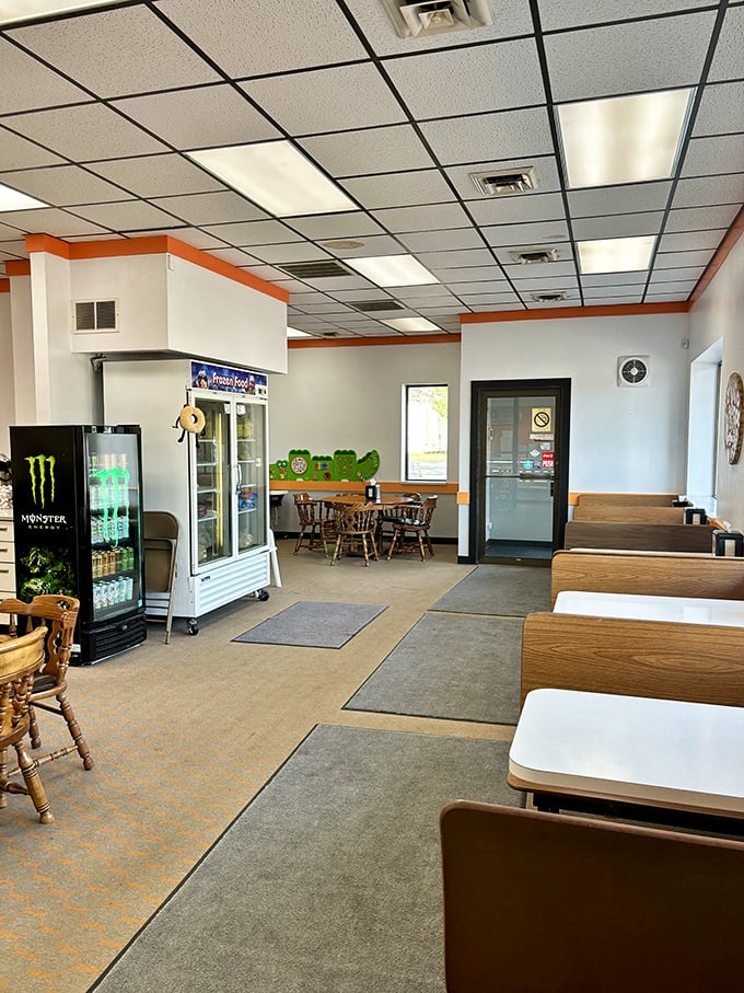 Welcome to the coziest corner of sugar heaven. With a mix of retro charm and modern flair, it's like your cool aunt's living room, but with more donuts.