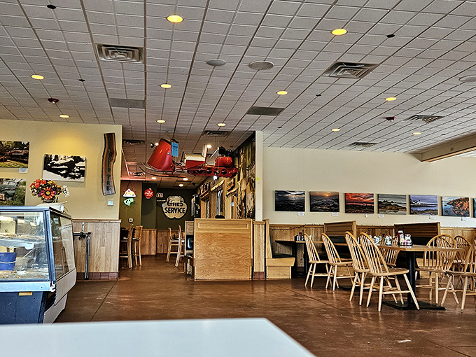 Where everybody knows your name! Dysart's friendly staff turns first-time visitors into regulars faster than you can say "pie, please!"