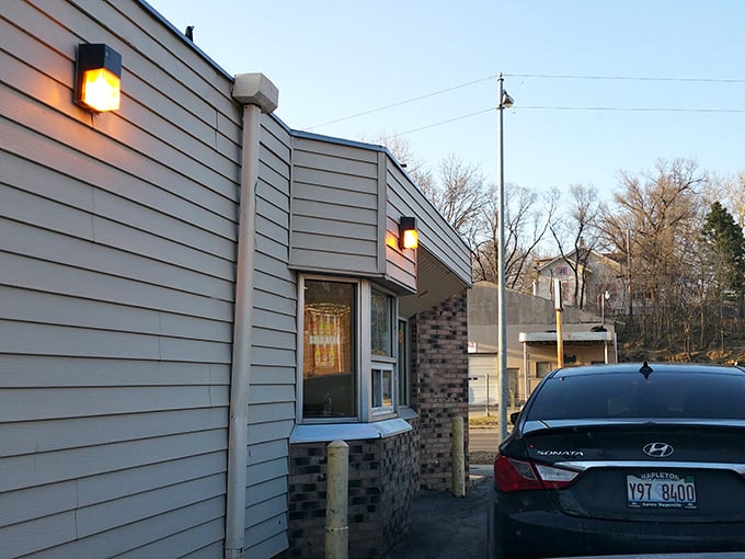 Convenience meets craveability. Jim's drive-thru is where barbecue dreams and busy schedules find their happy medium.