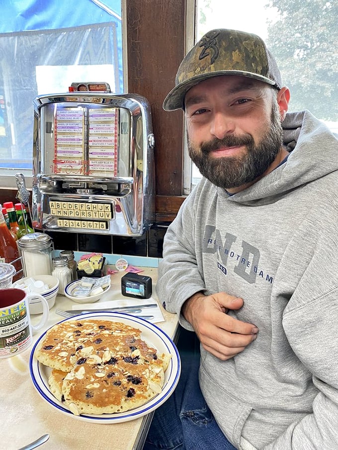 Happy diners make for happy dining. This guy's grin says it all &ndash; Blue Benn knows how to serve up joy.