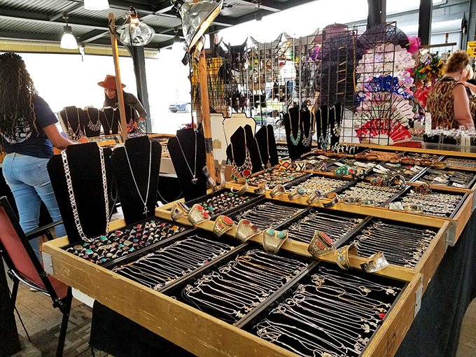 Treasure hunters, rejoice! This jewelry stand is a goldmine of baubles and bangles to bedazzle any outfit.