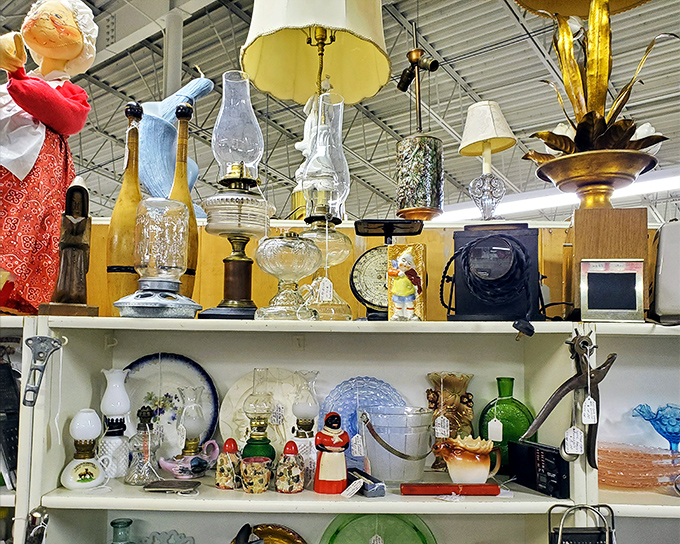 Light up your life with these luminous finds! From art deco to atomic age, these lamps are ready to brighten your day&mdash;and night.