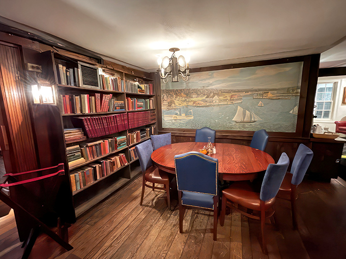 Part dining room, part library &ndash; it's a bookworm's dream come true. Feast on knowledge and prime rib in equal measure.