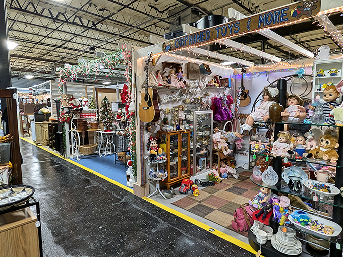 Santa's workshop has nothing on this festive corner! It's Christmas in July (and every other month) right here.