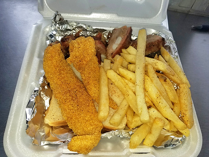 Who says you can't have it all? This plate is like the United Nations of comfort food.