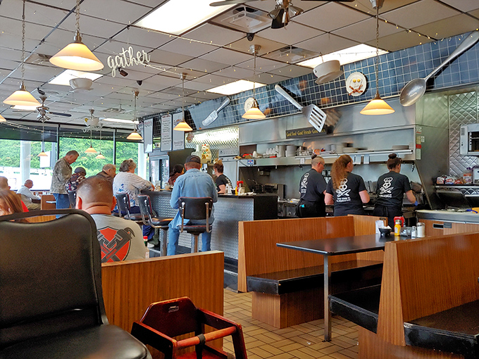 Where everybody knows your name! This bustling diner scene is like "Cheers," but with more bacon.