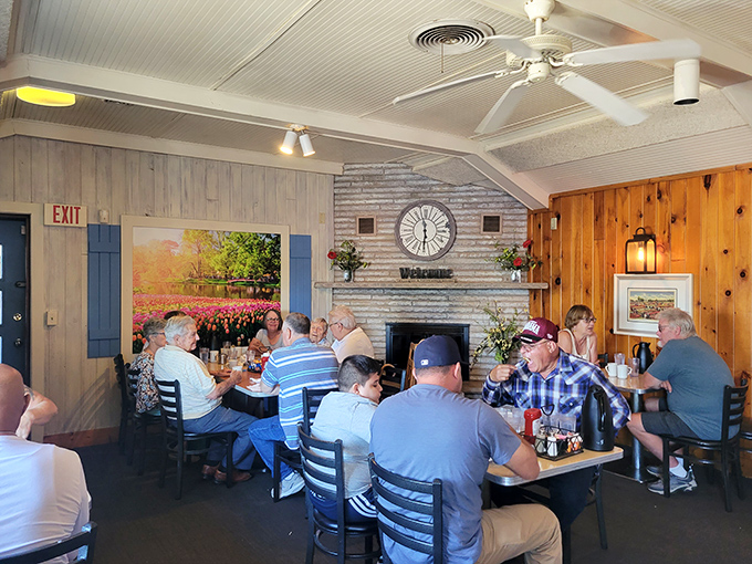 A slice of Americana served with a side of coffee. This dining room is where strangers become neighbors and calories don't count.