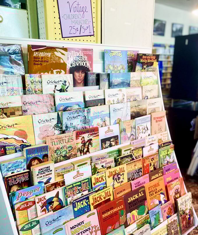 Vintage magazines: a nostalgic trip through time. Remember when Seventeen taught us all about "rad" fashion and crush-worthy heartthrobs?