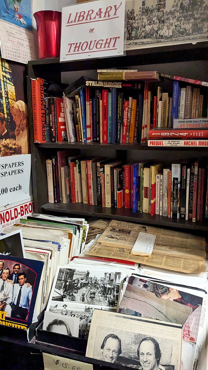 Extra! Extra! Read all about it! These vintage newspapers are like Twitter for time travelers. #ThrowbackThursday, anyone?