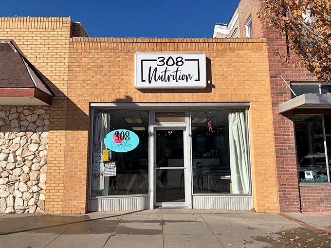 308 Nutrition: Where health meets happiness. It's like a juice bar and a cheery neighbor had a baby - and we're all invited to the christening!