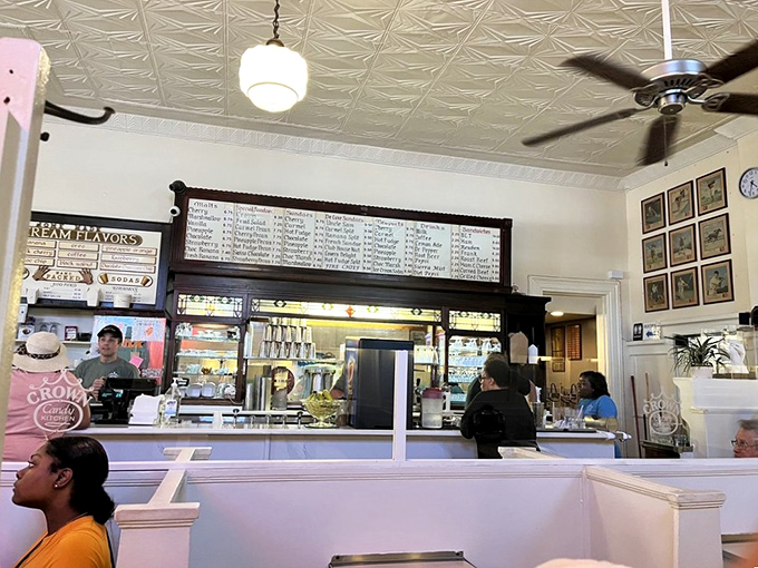 Order up! At this counter, every ring of the bell is music to a dessert lover's ears. Time to face the sweet music!
