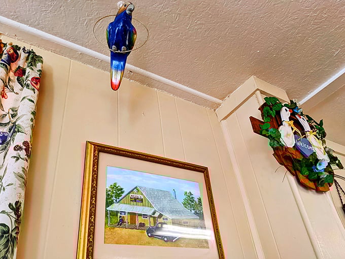 Early bird gets the... pie? With breakfast starting at 6 AM, you can have your cake (err, pie) and eat it too!