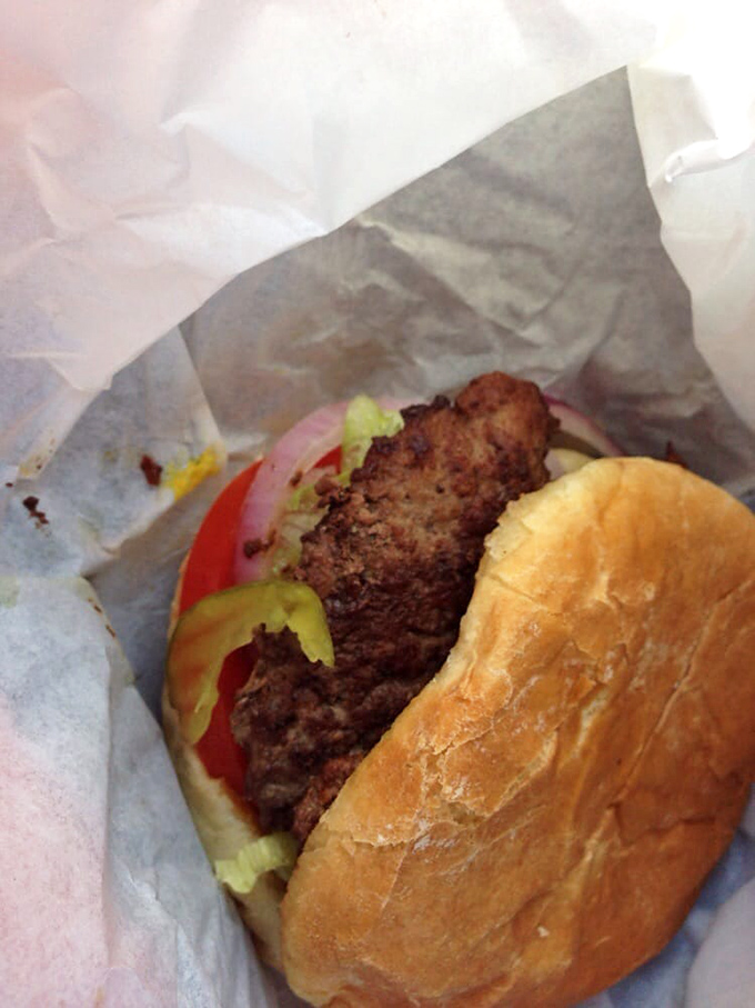 Behold, the quarter-pounder of your dreams! This burger's ready for its close-up, Mr. DeMille.