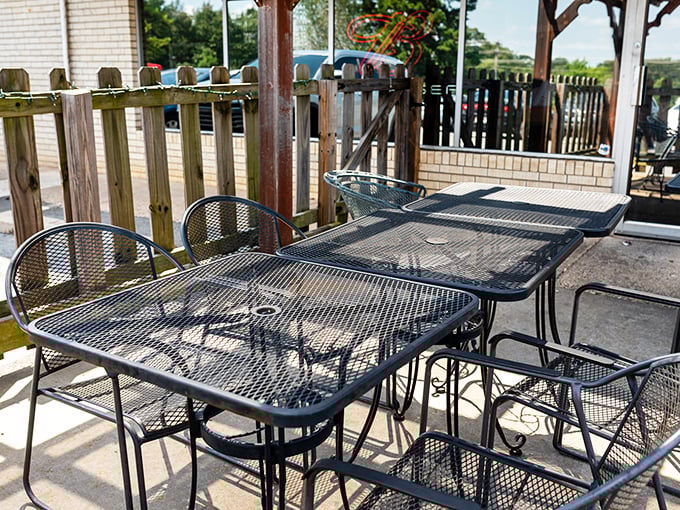 Outdoor seating: where you can enjoy your meal, soak up some vitamin D, and eavesdrop on the neighborhood gossip. Multitasking at its finest!