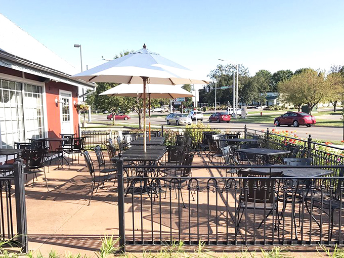 Sunshine and smoky goodness! This outdoor seating area is the perfect spot to savor your barbecue feast while soaking up some vitamin D.
