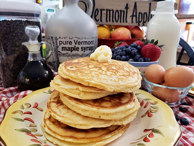 Stack attack! These fluffy pancakes are the skyscrapers of breakfast, ready to be drowned in a waterfall of pure Vermont maple syrup. It's a morning indulgence that puts IHOP to shame.