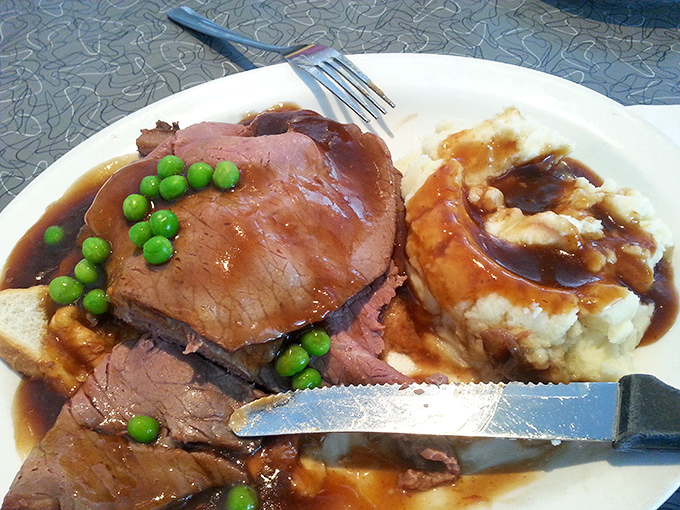 Roast beef so tender, it practically melts on the plate. Those mashed potatoes? Smoother than a lounge singer's pickup line. Pure comfort on a fork.