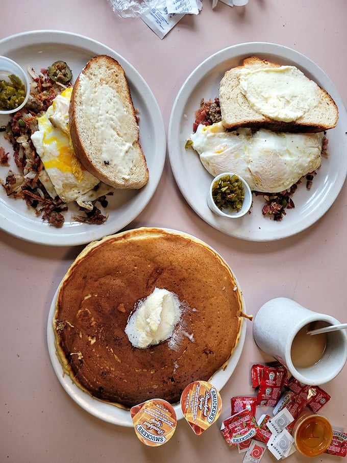Breakfast bliss! This spread is like a choose-your-own-adventure book, but every choice leads to deliciousness. Pancakes, eggs, or both? The struggle is real.
