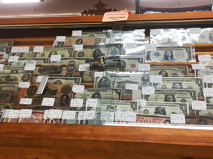 Show me the money! This collection of vintage bills proves that even cold, hard cash can be a work of art.