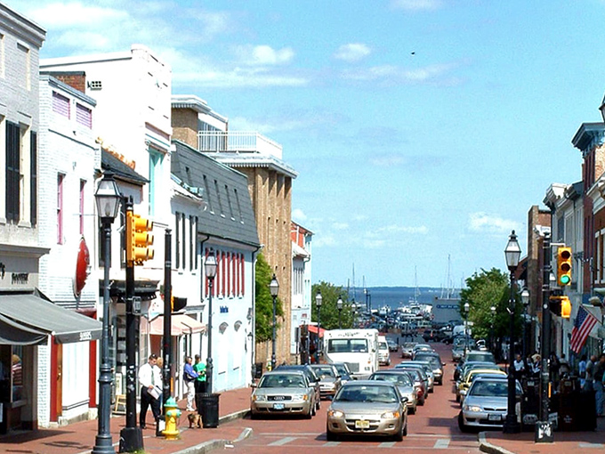 Annapolis in action: Where every street's a catwalk for colonial cool. History struts its stuff down these brick-lined boulevards.