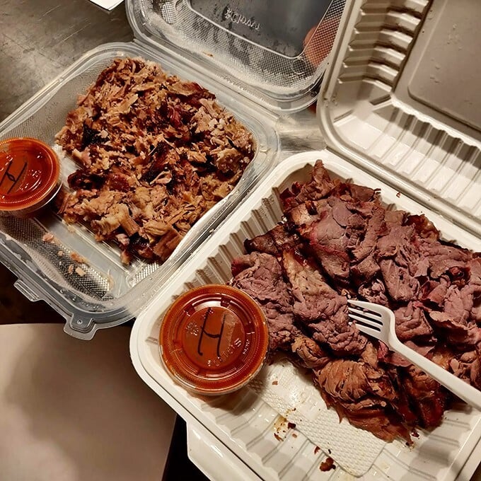 Pulled pork perfection! This isn't just meat; it's a tender, juicy masterpiece that belongs in the Louvre of barbecue.