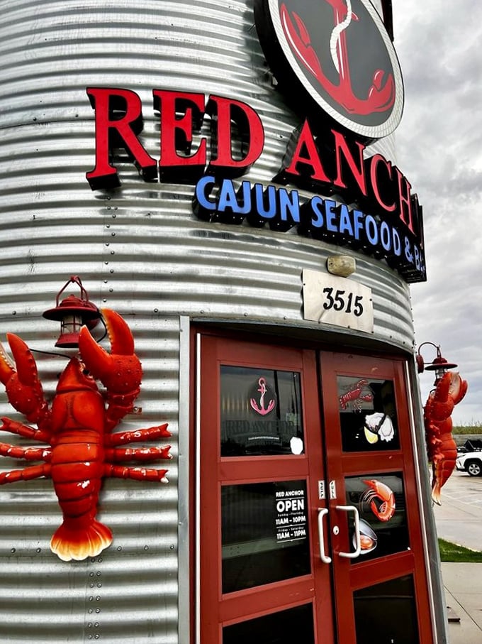 Red alert! This isn't just any old grain silo &ndash; it's a beacon of deliciousness calling all seafood aficionados to dock their appetites here.