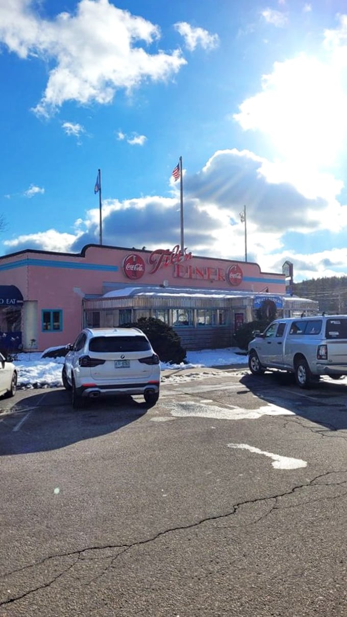 Rain, shine, or snow &ndash; the Tilt'n Diner stands ready to serve up a slice of Americana (and some pretty great pie).