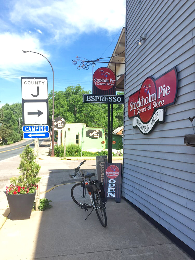 Where pie meets the open road. This slice of Americana is serving up happiness, one pie at a time. Time to park your bike and fuel up!