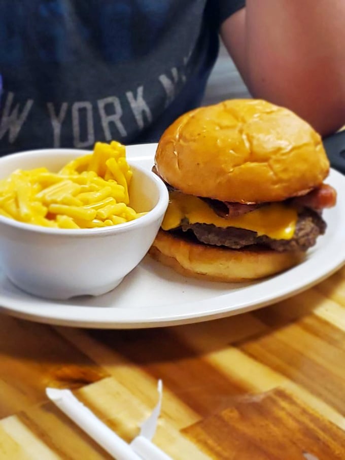Burger bliss! This all-American classic is giving me flashbacks to every great summer cookout I've ever attended.